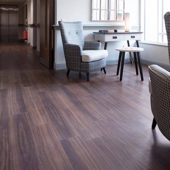 Projekt: Ashlands Manor, Manchester - Amtico DE