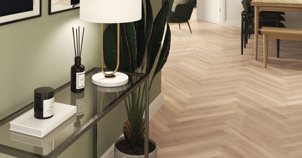Hushed Oak in Parquet CP04 | Click vinyl flooring from Amtico