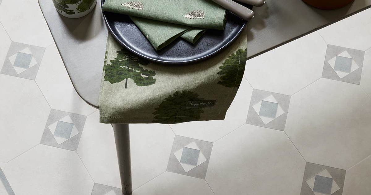 Octagon Key Grace | DC497 | Amtico Décor Commercial Collection
