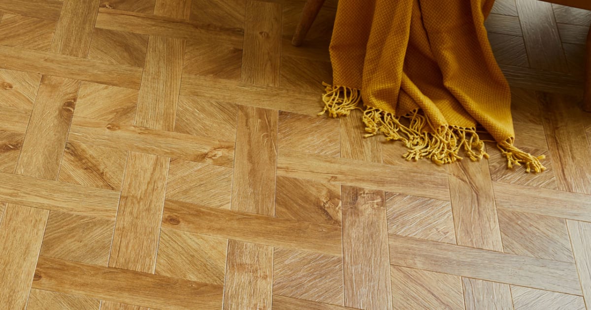 Rural Oak: Beautifully designed LVT flooring by Amtico