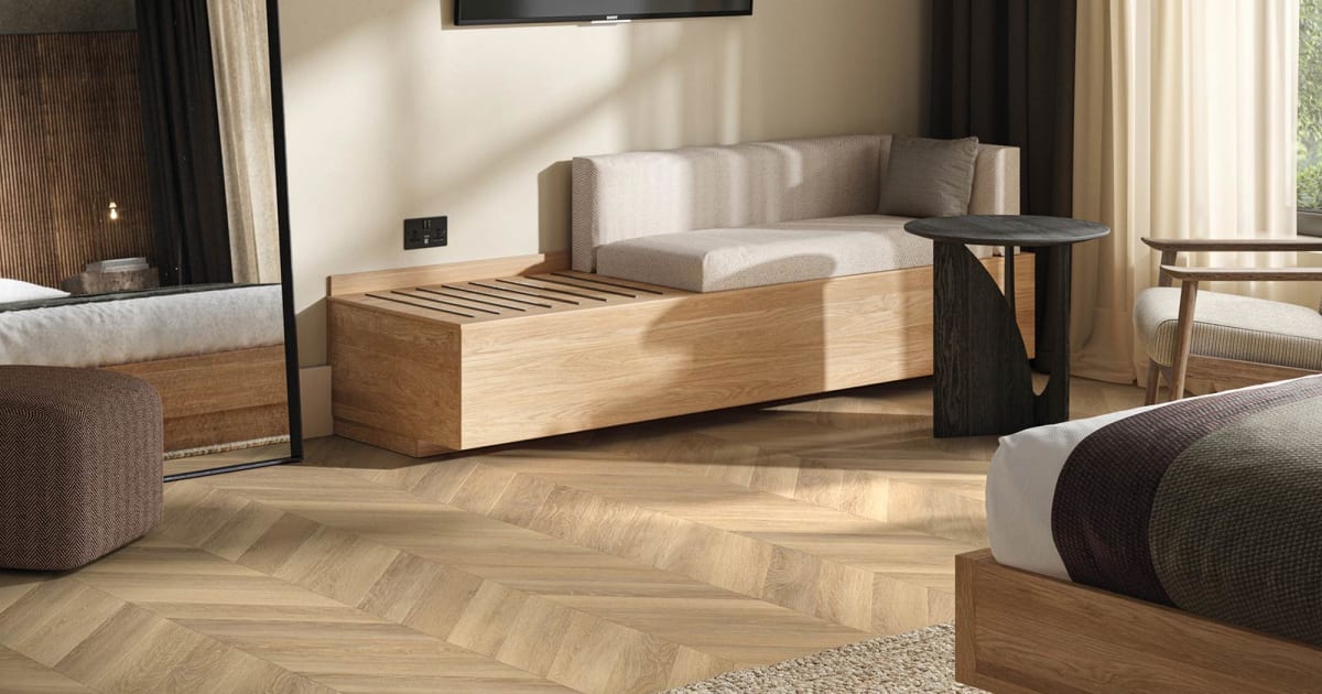 Matlo Oak en Chevron | Pisos vinílicos de lujo (LVT)