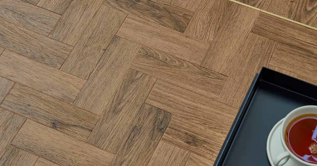 Thorndon Oak in Small Parquet | LVT Design flooring by Amtico