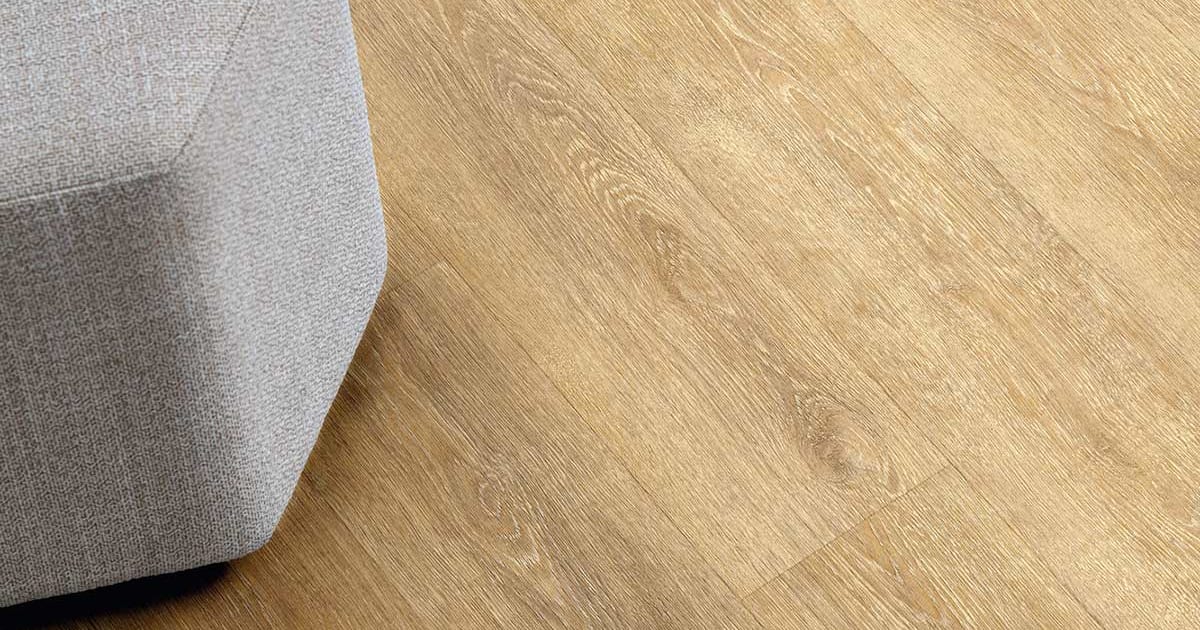 Boardwalk Oak: Beautifully designed LVT flooring by Amtico