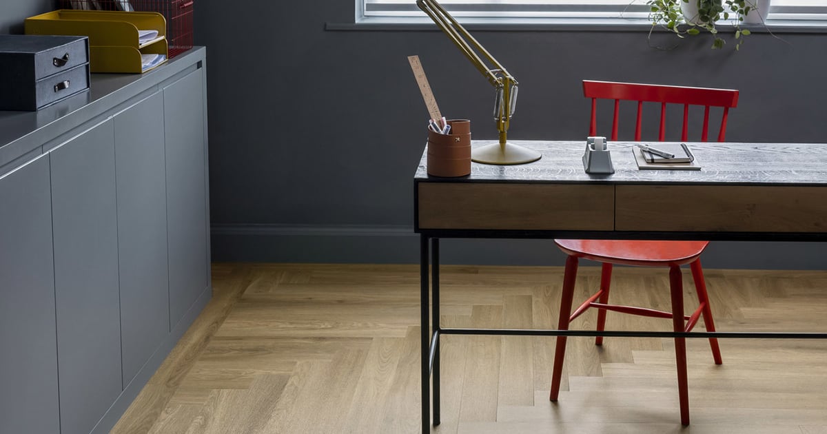 Guild Oak: Beautifully designed LVT wood flooring from the Amtico ...