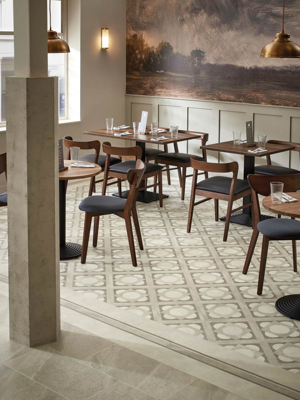 Corinthian Cornice | DC620 | Amtico Décor Commercial Collection