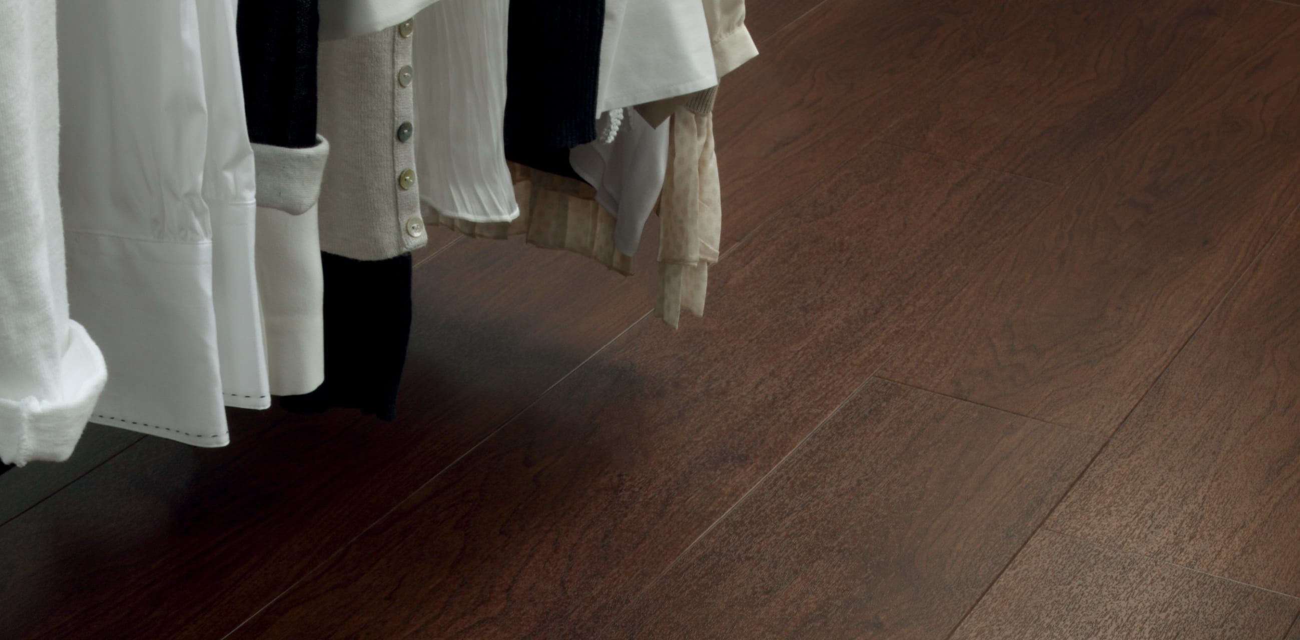 Black Walnut: Beautifully designed LVT flooring from the Amtico Spacia ...