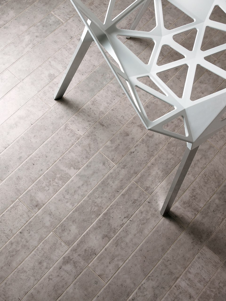 Exposed Concrete: Beautifully designed LVT flooring from the Amtico ...