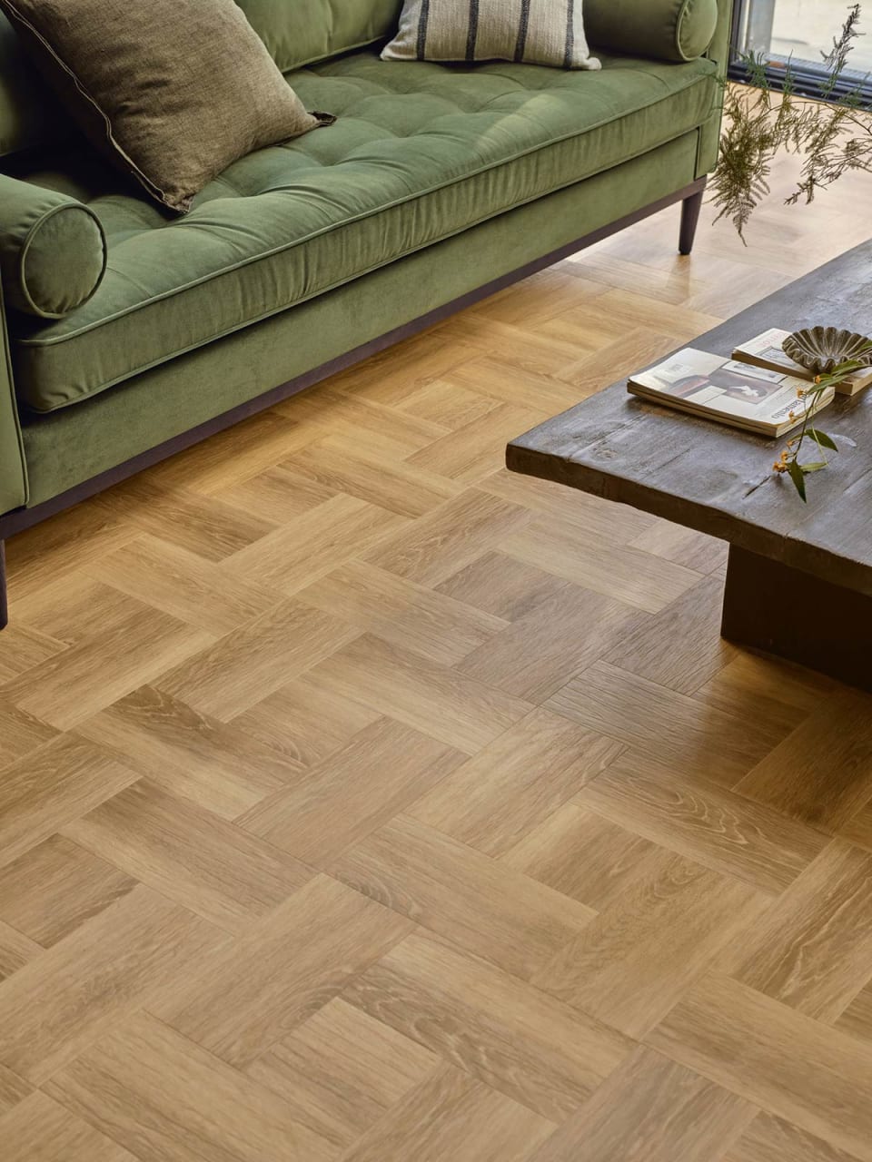 Broad Weave | Form Laying Patterns | Amtico Flooring