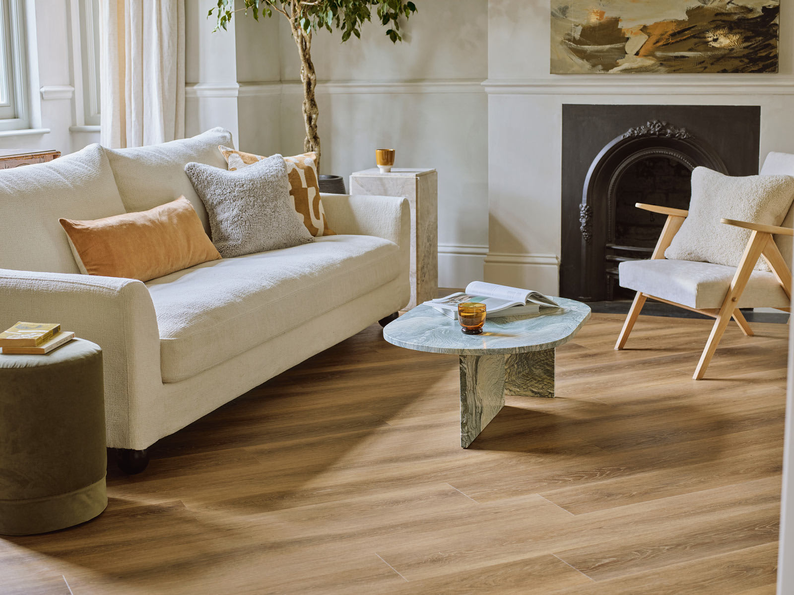 Esker Oak | FS7W6150 | LVT Design flooring from the Amtico Form Collection