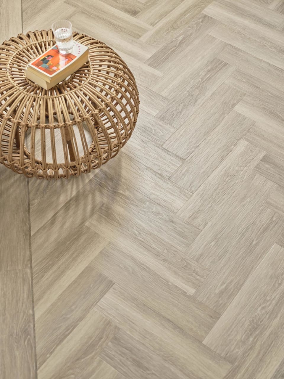 Keel Oak in Large Parquet | LVT Design flooring by Amtico